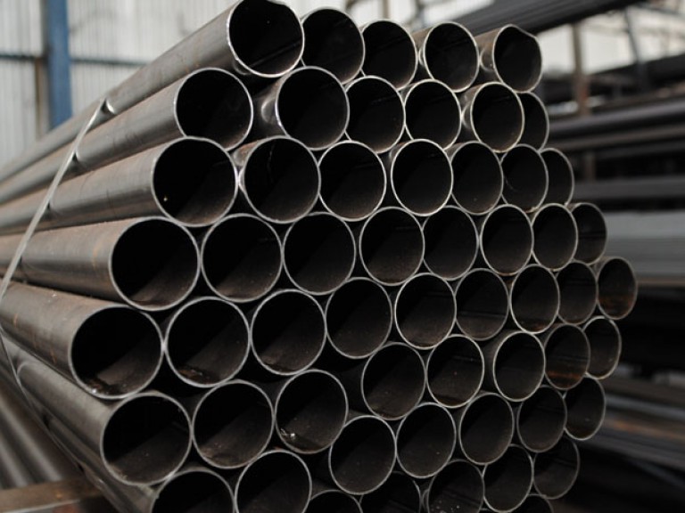 Tubo DIN 2440: Entenda o que é e suas funcionalidades! - Tubos