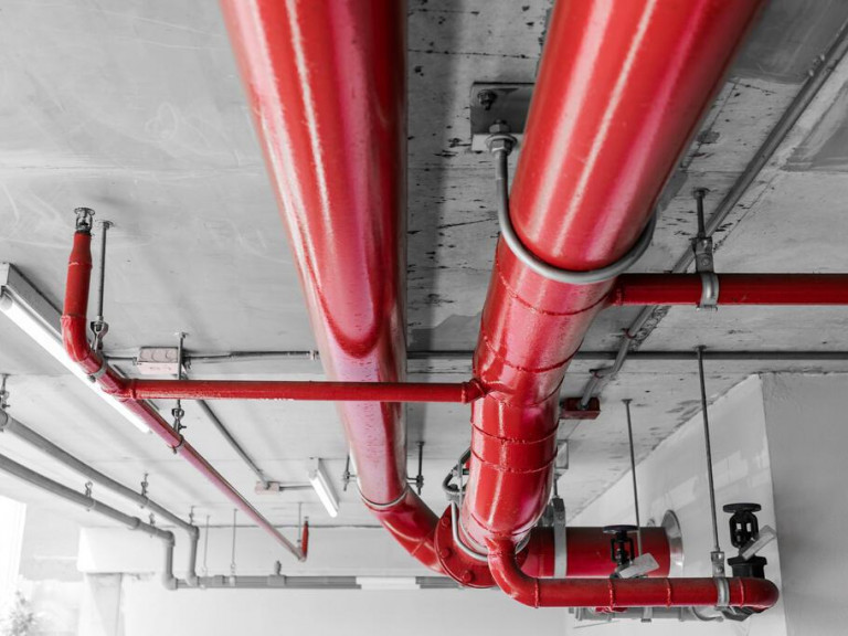 Galvanização a fogo: conceito e passo a passo para proteção